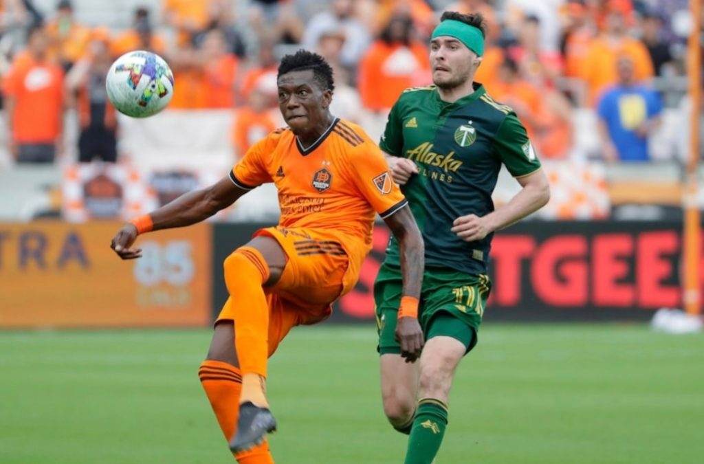 Teenage Hadebe honours mom with career she helped launch - VicFallsLive